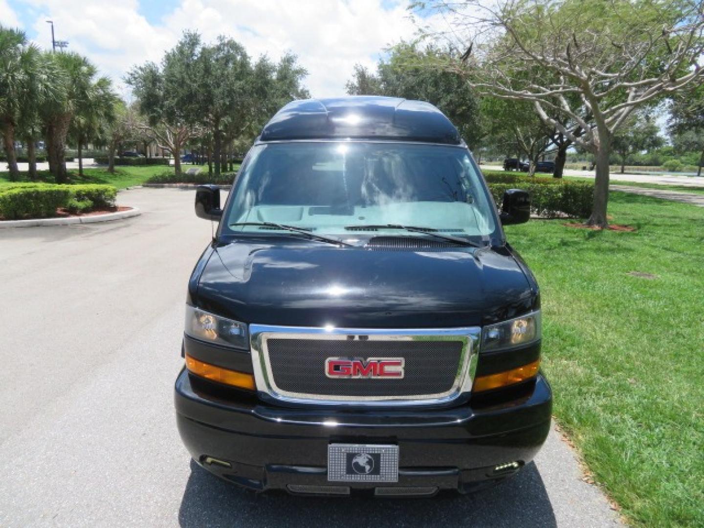 Supreme Motors - 2018 GMC Savana G2500 Cargo